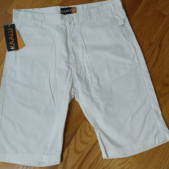 KAALU | Shorts | Nwt Kaalu White Cotton Bermuda Shorts | Poshmark
